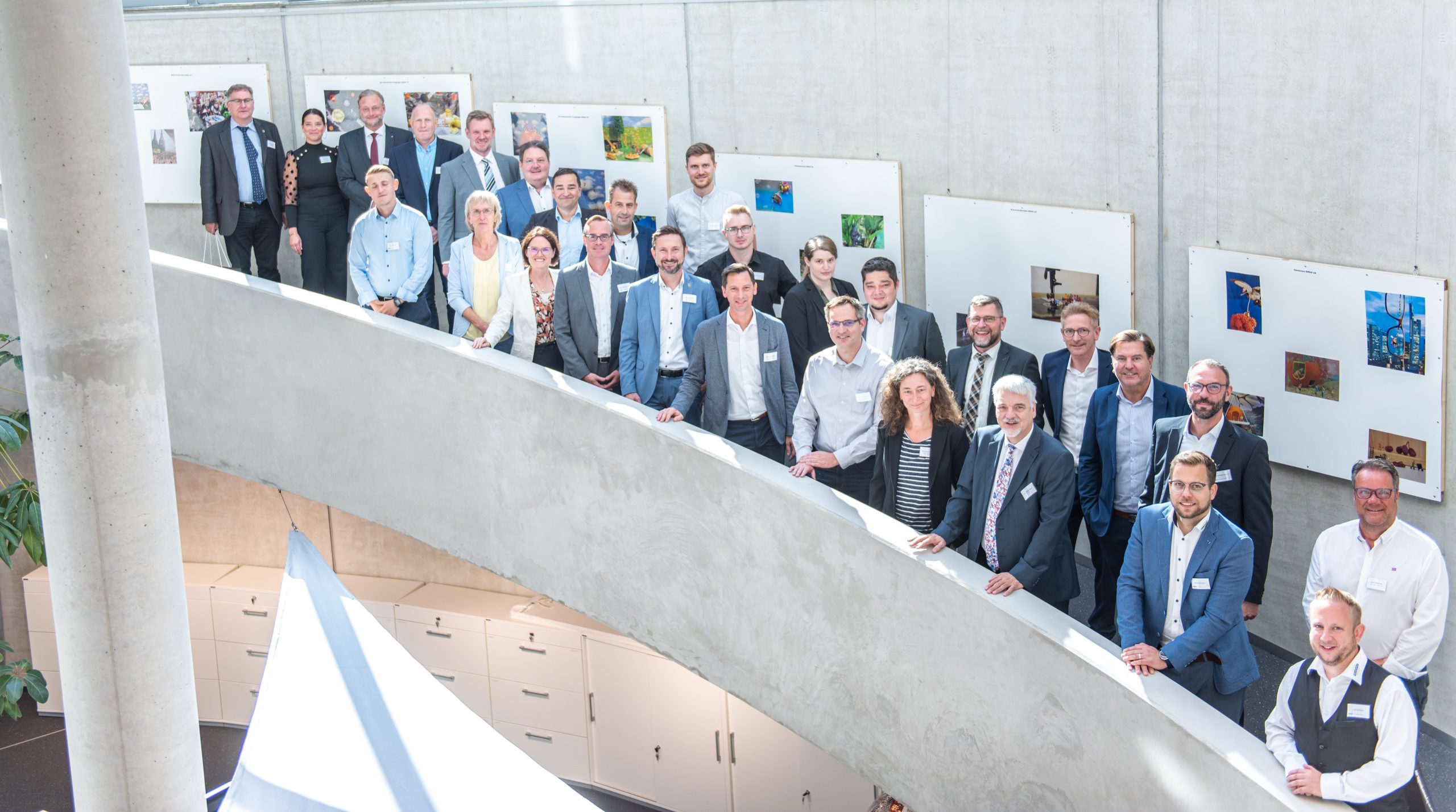 LANDRA~1 | Wirtschaft regional online